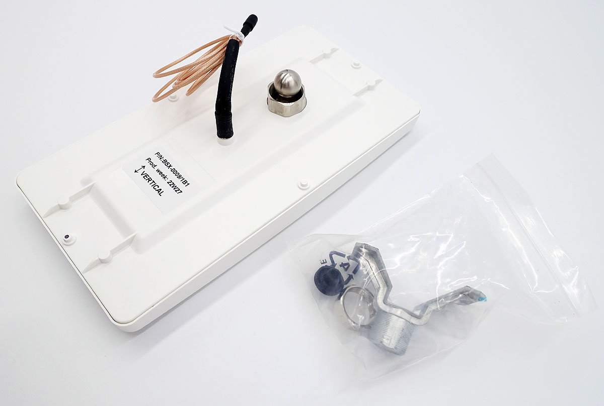 Ascom Single directional antenna +10dBi for DECT access point BSX-0009