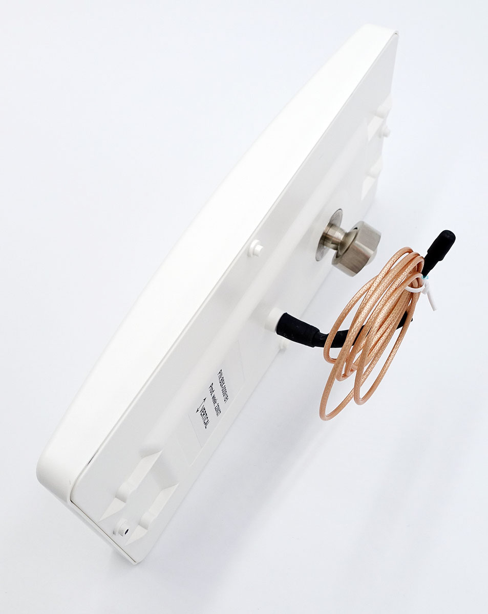 Ascom Single directional antenna +10dBi for DECT access point BSX-0009